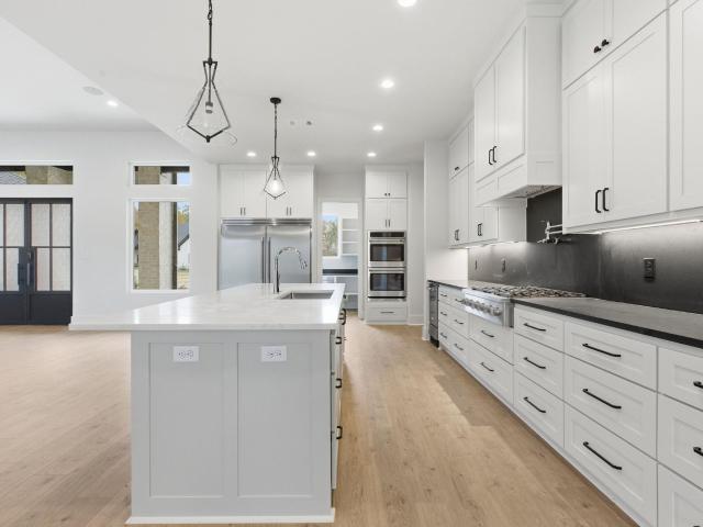 311 Devoe Bend Drive