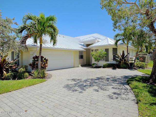 311 Dunmore Ct, Satellite Beach, FL 32937