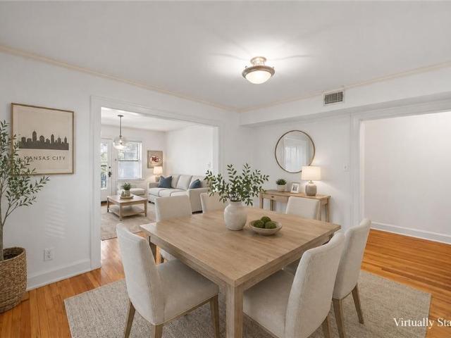 311 E 43rd Street # 3W