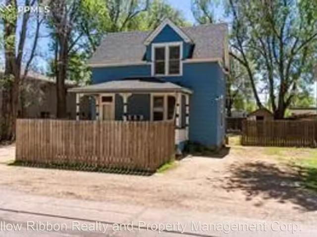 311 E Brookside Street A 311 E Brookside St