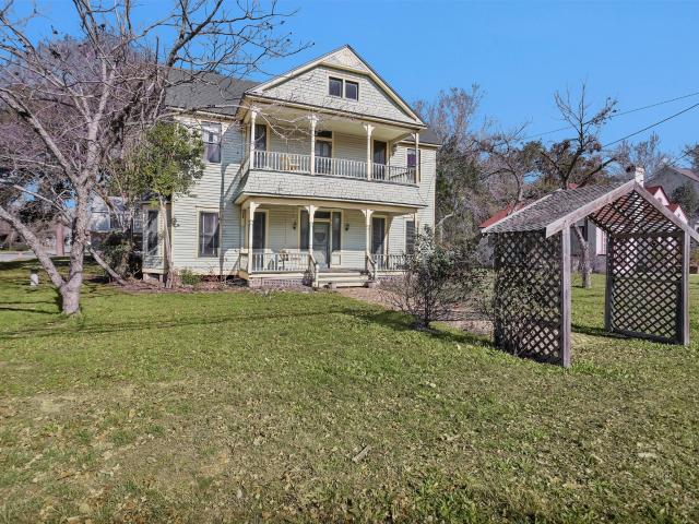 311 E Colorado Street