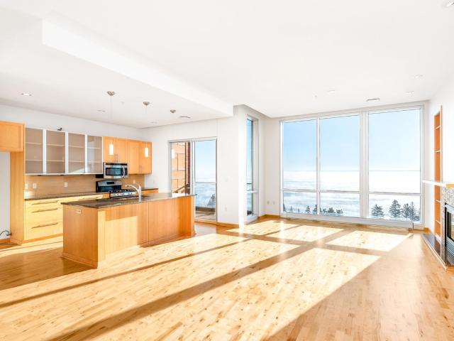 311 E Superior Street # 704