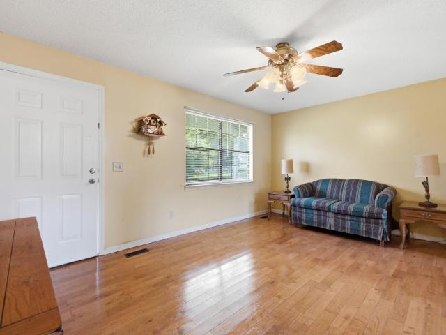 311 Foster Lane SE