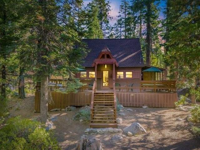 311 Fair St, Pinecrest, CA 95370