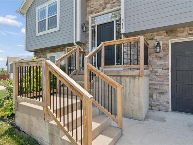 311 Fairview Circle