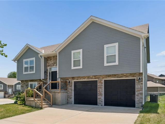 311 Fairview Circle