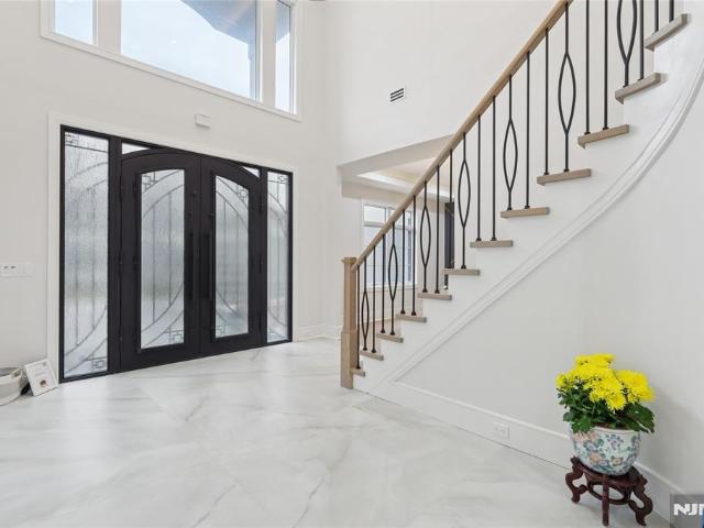 311 Farview Avenue