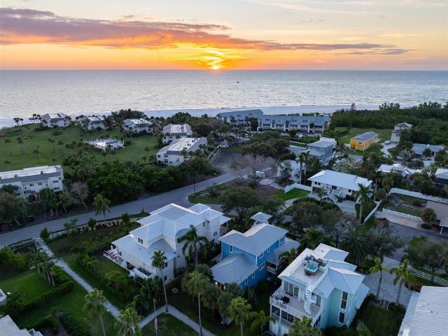 311 Firehouse Ct, Longboat Key, FL 34228 | MLS #A4665 | Compass