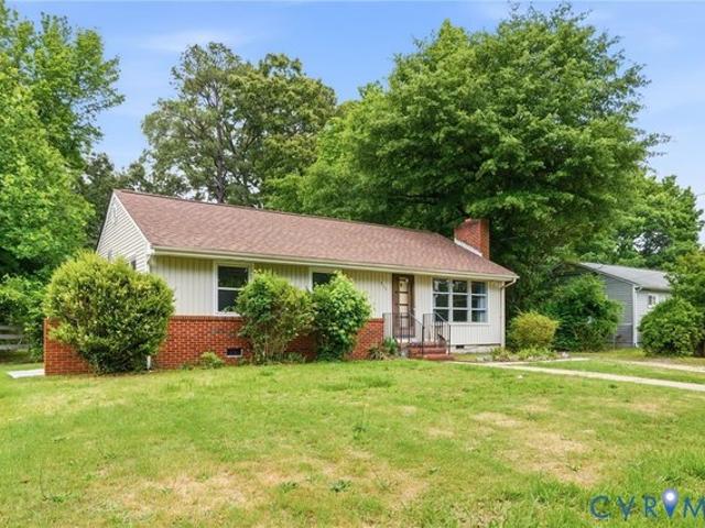 311 Holly Hill Dr, Petersburg, VA 23805