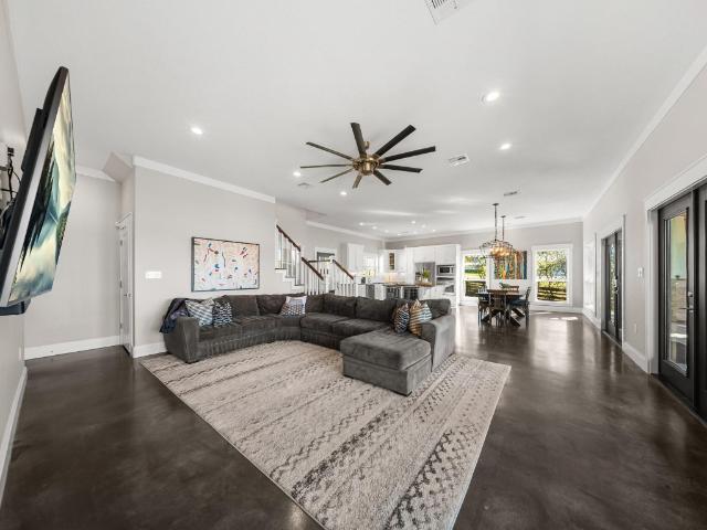 311 Harbor Drive