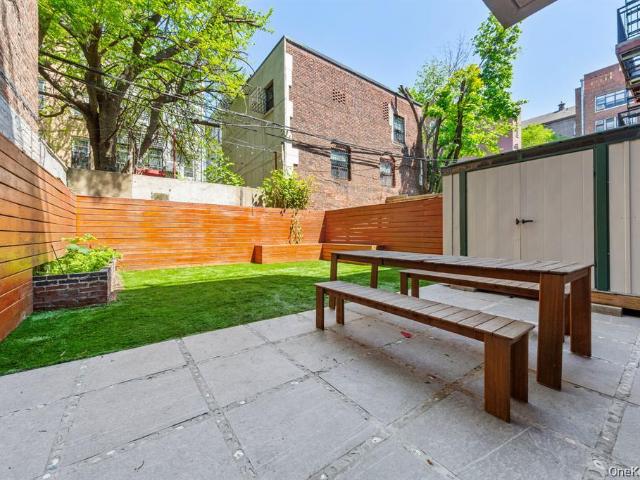 311 Hart Street 1B