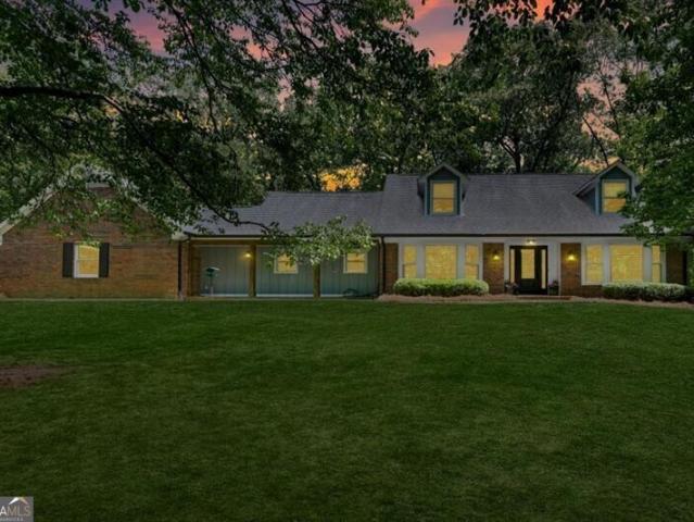 311 Herring Road NE
