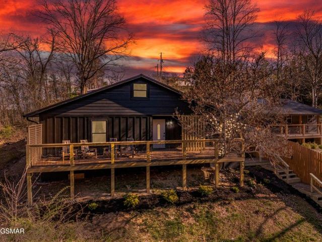 311 Indian Knob Cir, Pigeon Forge, TN 37863