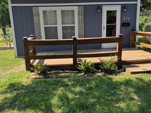 311 Joseph St, Richmond, MO 64085