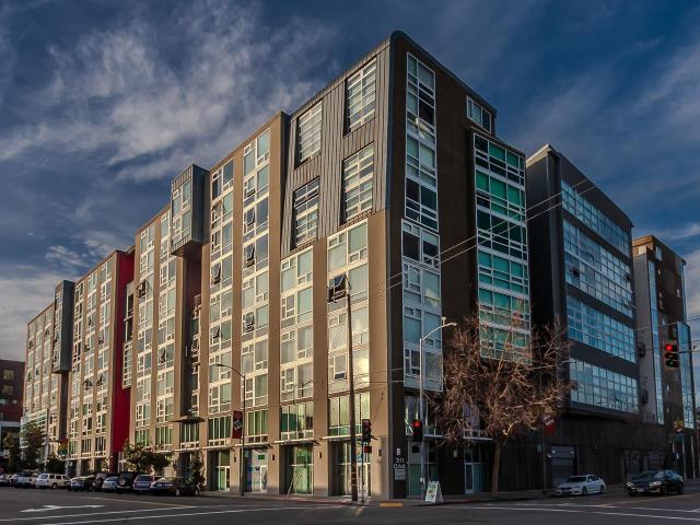 311 Oak St, Unit PH4, Oakland, CA 94607 | MLS #ML82049
