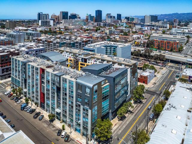 311 Oak Street PH4
