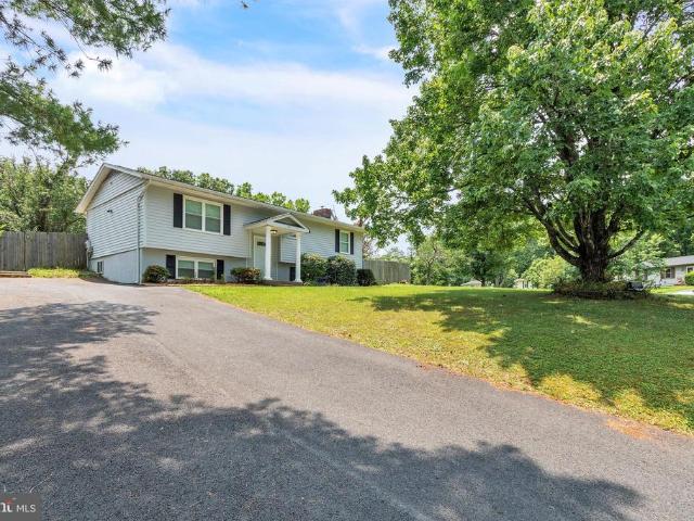 311 Oakridge Drive