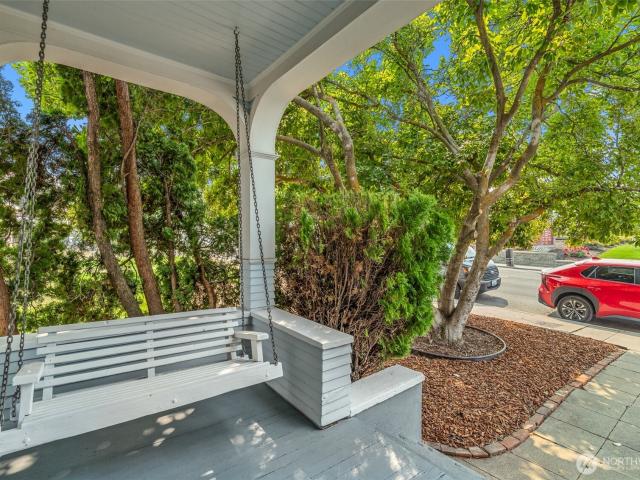 311 Okanogan Avenue