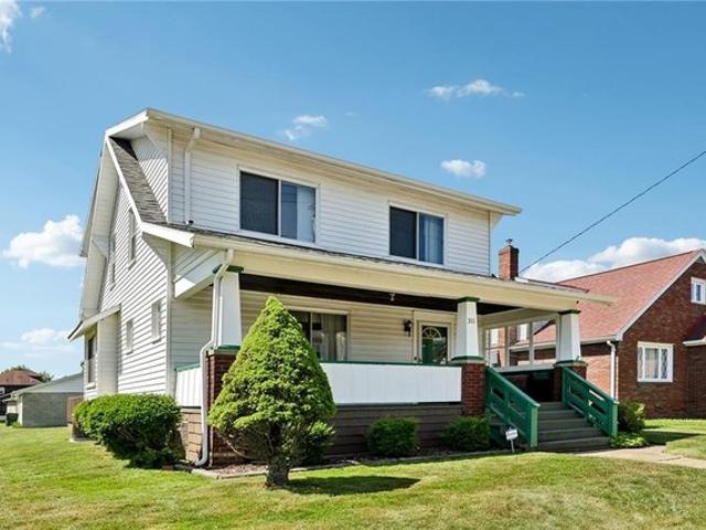 311 Line Ave, Ellwood City, PA 16117