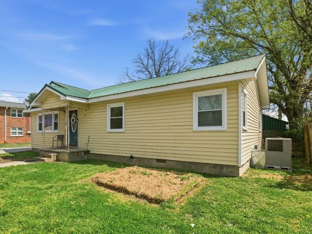 311 madison st