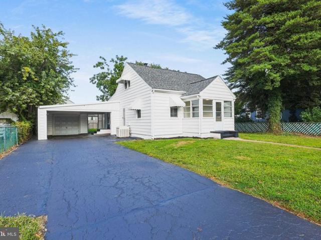 311 Minquadale Blvd, New Castle, DE 19720