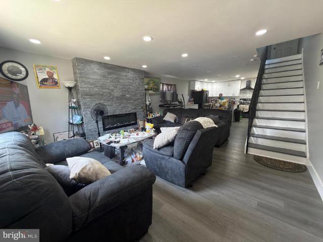 311 N 9Th Street