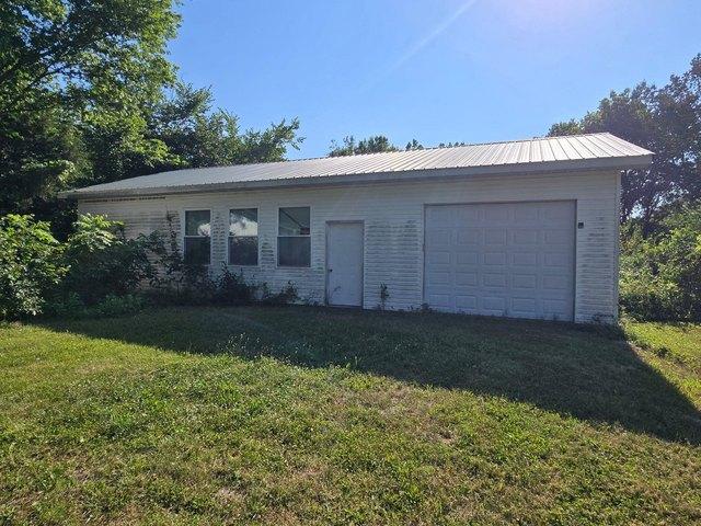 311 N Main St, Urbana, MO 65767