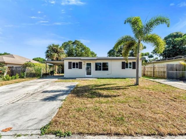 311 NW 12th Ave, Delray Beach, FL 33444
