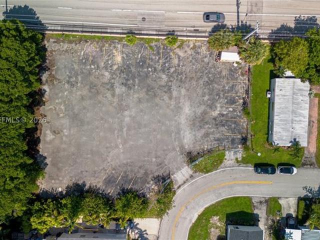 311 NW 135th Way, Plantation, FL 33325