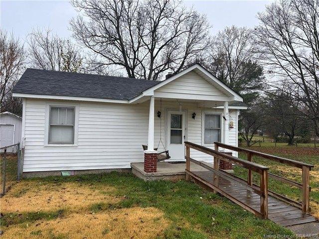 311 S 4th St, Jeffersonville, IN 47130