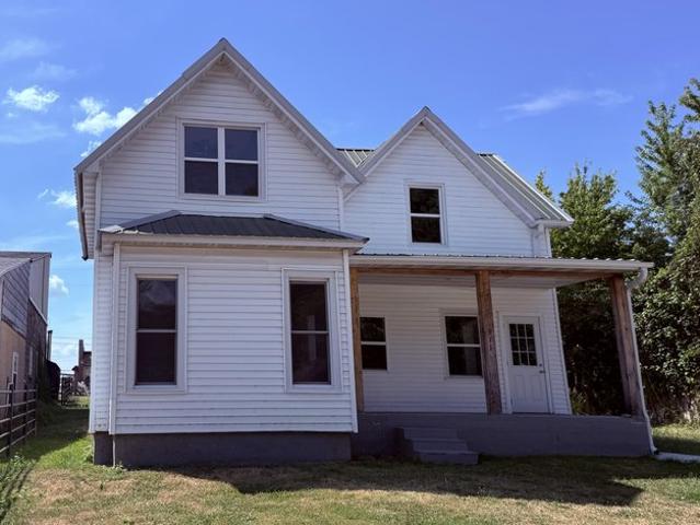 311 S Greene St, Mountain Grove, MO 65711