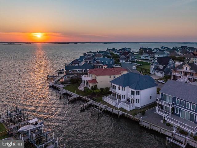 311 S Heron Gull Court