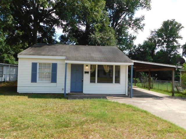 311 S Park Dr, Springhill, LA 71075