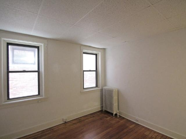 311 South Trenton Avenue 2 Bedrooms, 1 Bathroom