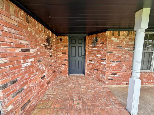 311 Southern Oaks Dr, Lake Jackson, TX 77566 | MLS #54485 | Compass