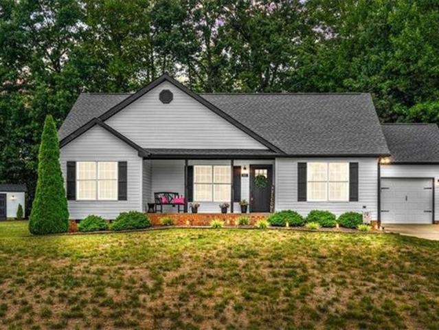 311 Saddlebred Loop, Stokesdale, NC 27357