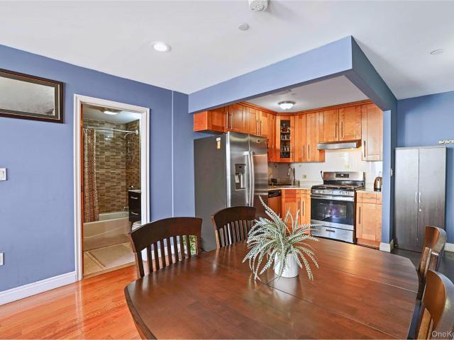 311 Saint Nicholas Avenue 3H