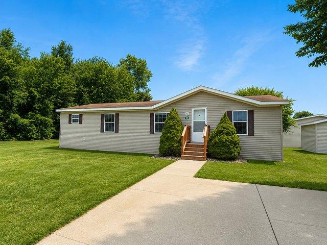 311 Scarlet Oak Ln Unit 311, Whittaker, MI 48190
