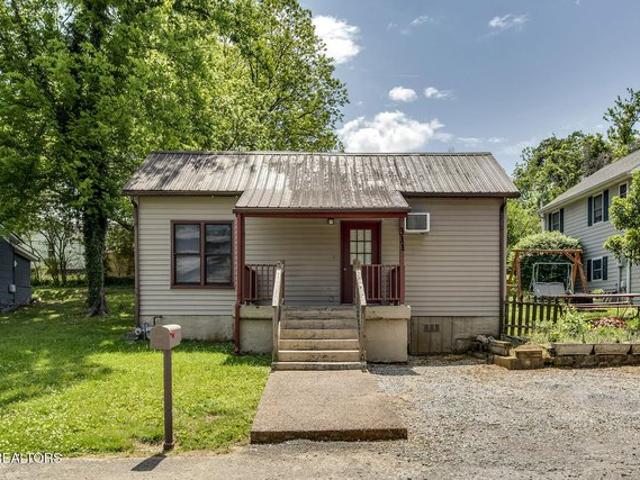 311 Spring St, Athens, TN 37303