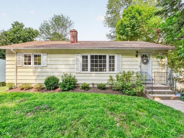 311 Sprout Brook Rd, Garrison, NY 10524
