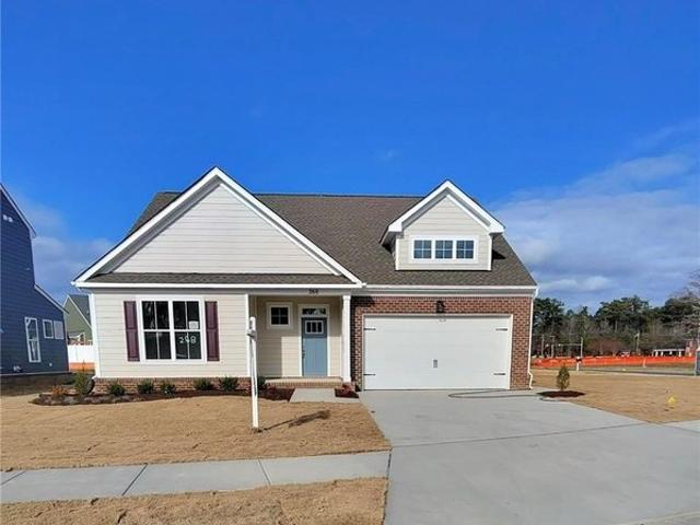 311 Station Dr, Suffolk, VA 23434