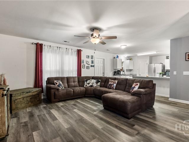 311 Sunrise Circle