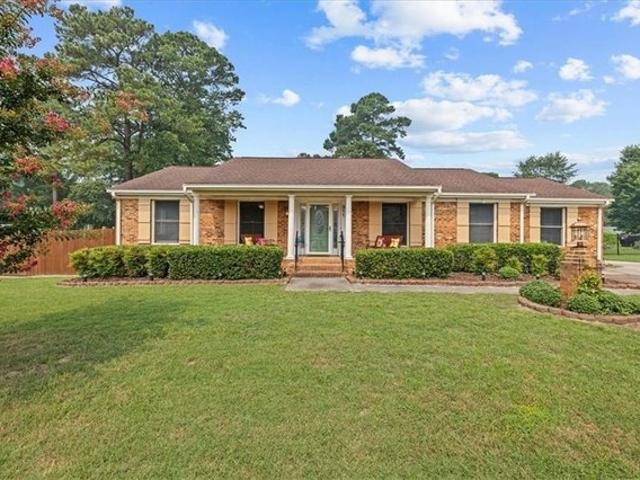 311 Sussex Ct, Suffolk, VA 23434