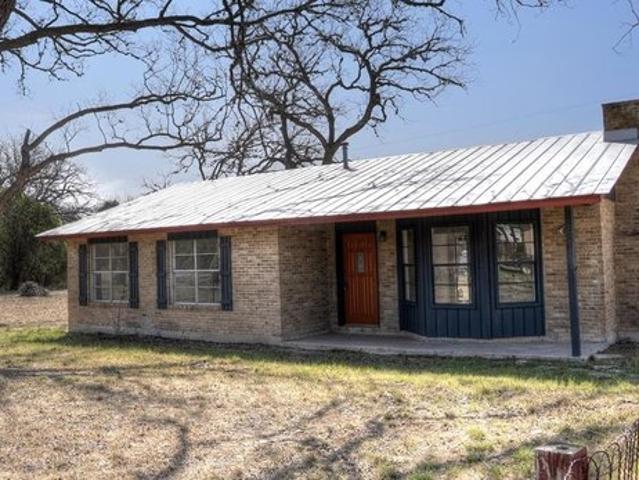 311 Patterson Creek Rd, Leakey, TX 78873