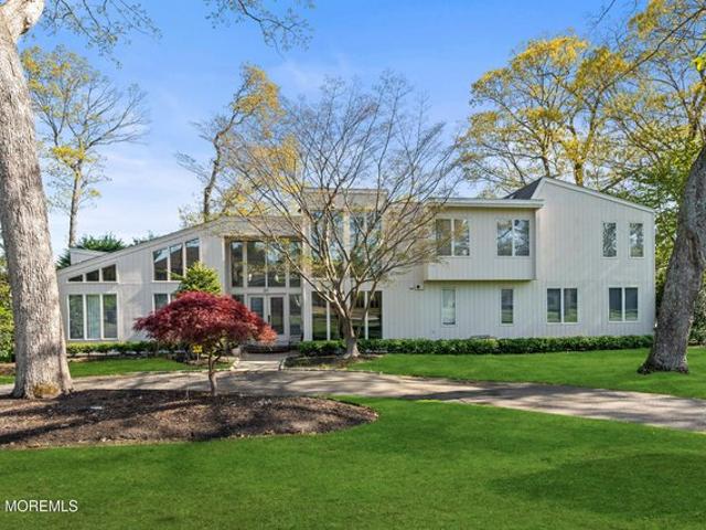 311 Park Ave, Oakhurst, NJ 07755