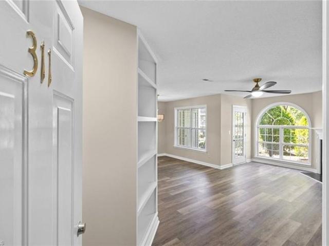 311 Quietwood Dr Unit 311, Winston Salem, NC 27103