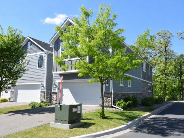 311 Rum River Way