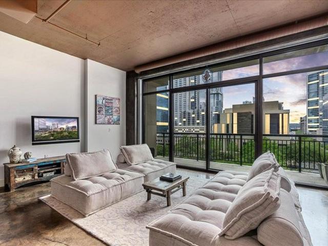 311 W 5th St Unit 703, Austin, TX 78701