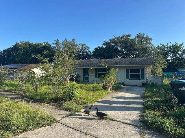 311 W 17th St, Apopka, FL 32703