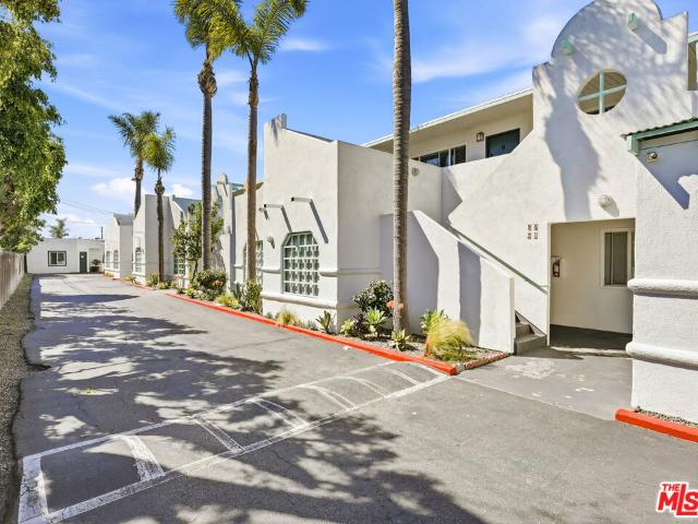 311 W Wilson Street